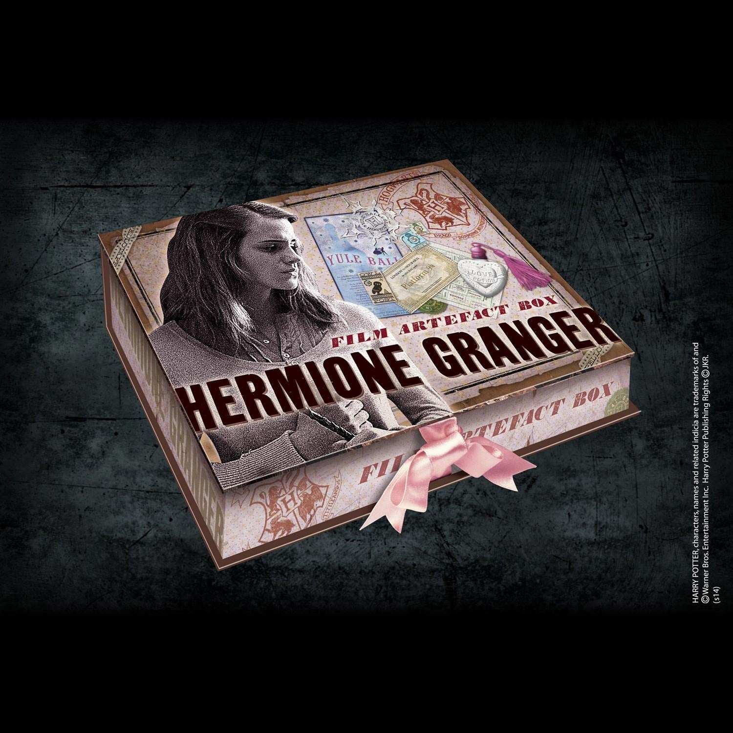 Harry Potter - Hermione Film Artefact Box – GeekCore