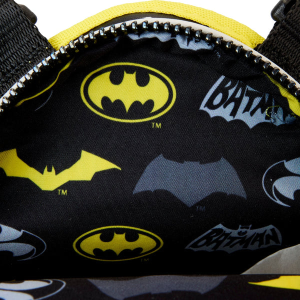 Loungefly x DC Comics Batman Mini Backpack Harness – GeekCore
